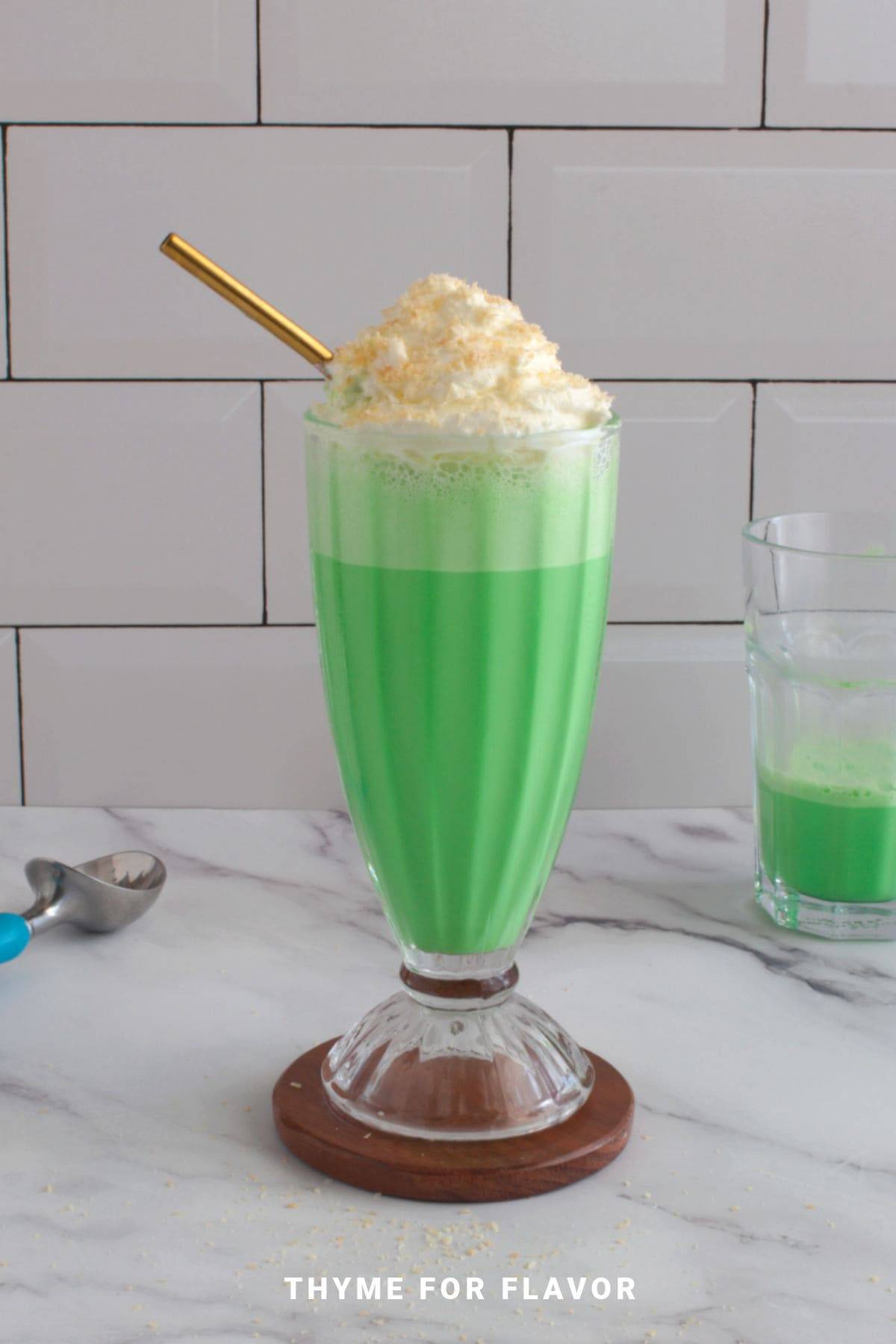 The Best Green Mocktails for Any Celebration—Smoothies, Shakes & More