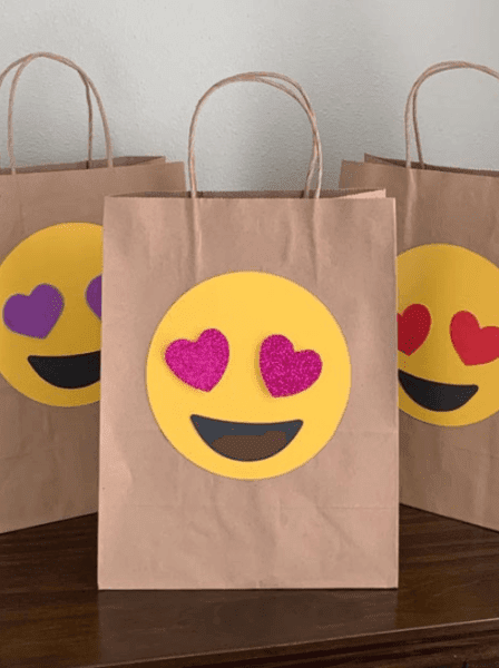 Valentine’s DIY Crafts on a Dollar Tree Budget